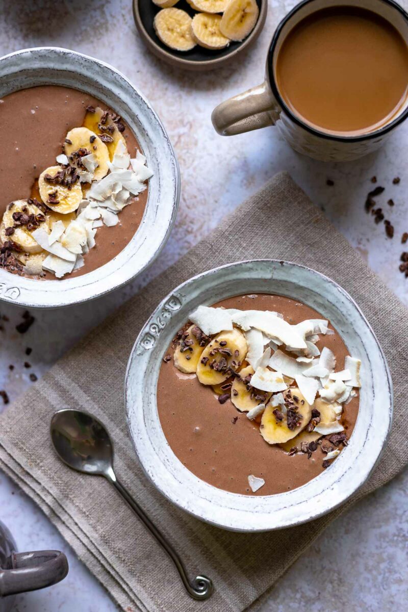 Mocha Smoothie Bowl with Banana | Recipe | Elle Republic
