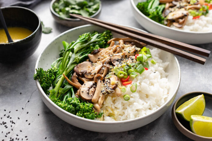 Japanese Mushroom Donburi (Rice Bowl) | Recipe | Elle Republic